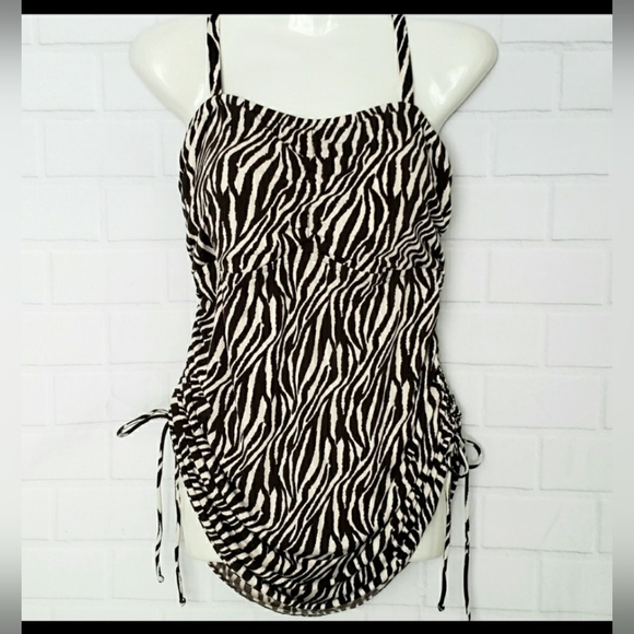 Tropical Escape | Swim | Tankini Top Zebra Print With Bra Cups | Poshmark
